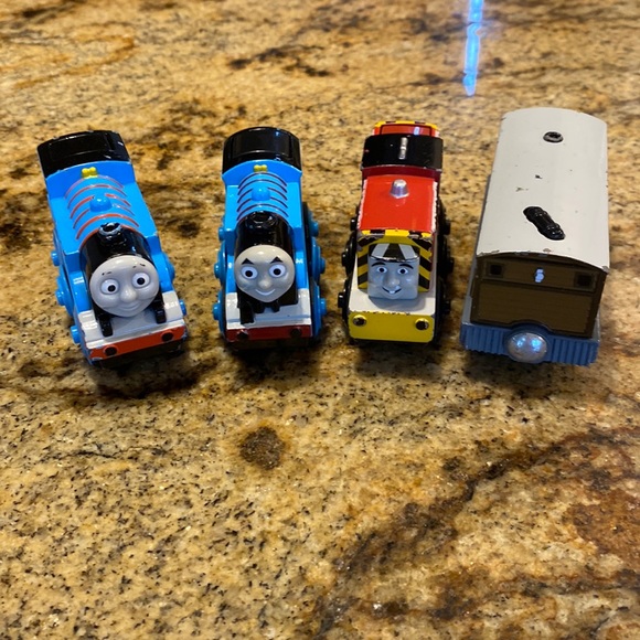 Thomas & Friends | Toys | 4 Metal Thomas Trains | Poshmark